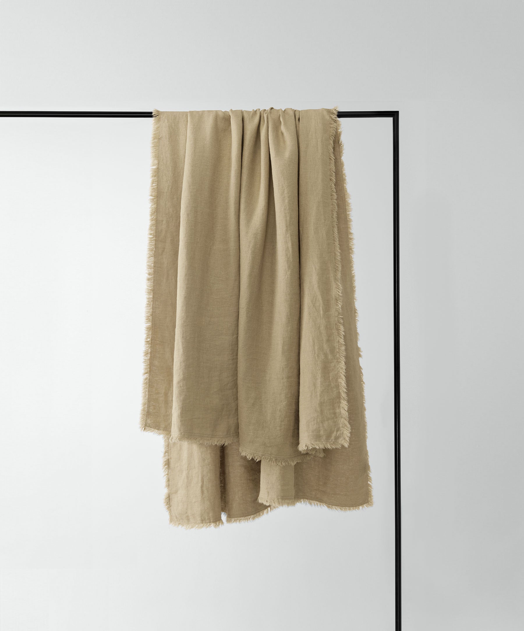 Shop Linen Throw Blankets Online | CULTIVER - Australia